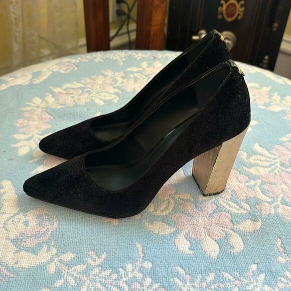 Calvin Klein | Shoes | Calvin Klein85 Black Velvet Gold Chinky Heel ...